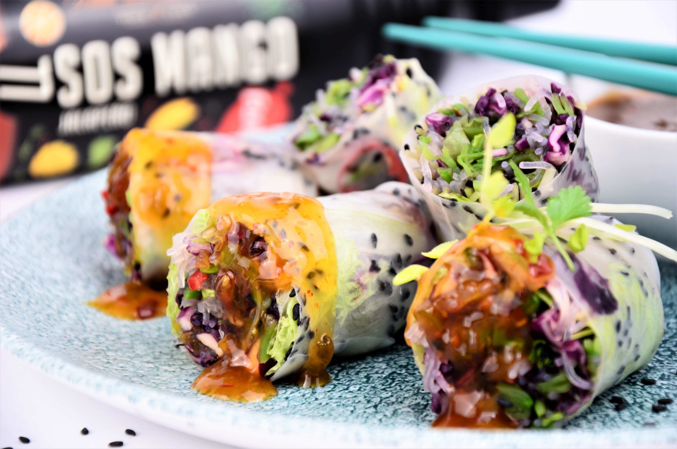 Kolorowe spring roll’s z sosem mango jalapeno | Fanex